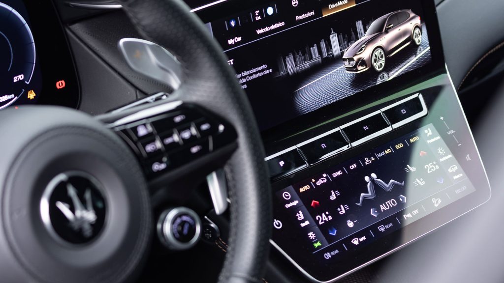 2025 Maserati Grecale Technology Features | Maserati of London